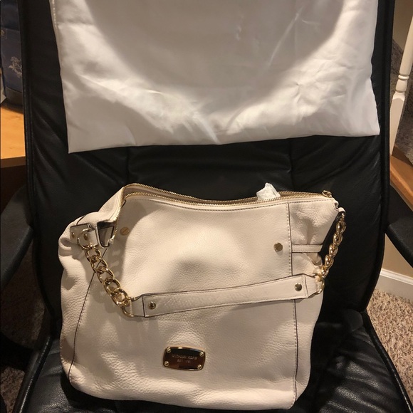 Michael Kors | Bags | Mk White Bag | Poshmark